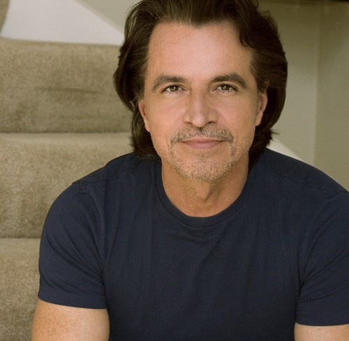 Zene.hu - MaZeSzak - Yanni - Adatlap